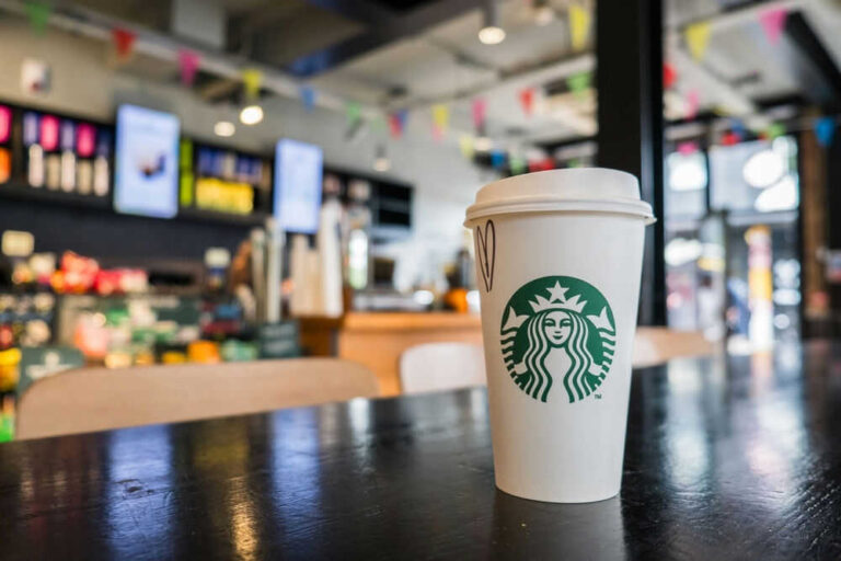 Starbucks Workers WEAPONIZE Red Cup Day | Daily Email News